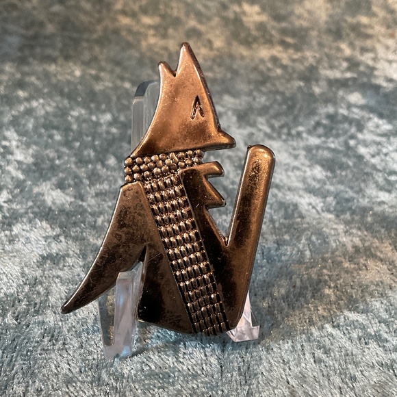 No Brand | Jewelry | Vintage Silver Howling Coyote Pin | Poshmark